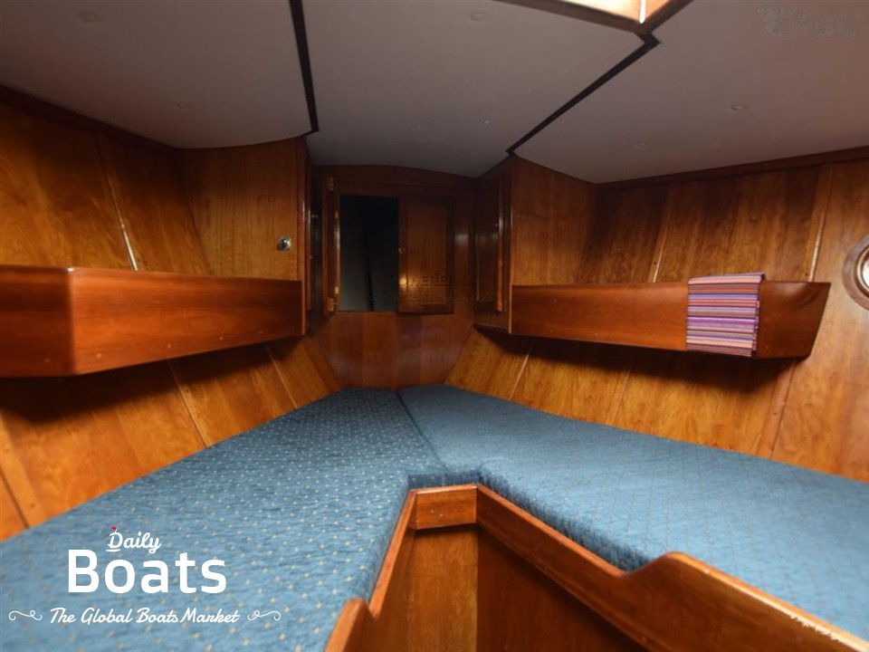 1998 Ebbtide 33 for sale. View price, photos and Buy 1998 Ebbtide 33 ...