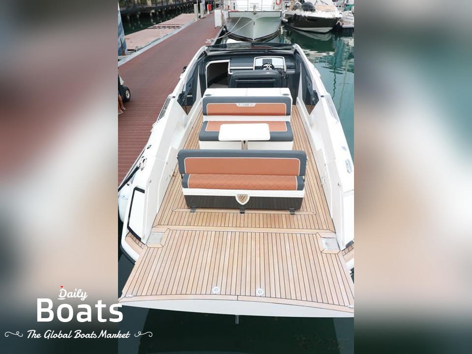 2020 Fairline 33 for sale. View price, photos and Buy 2020 Fairline 33 ...