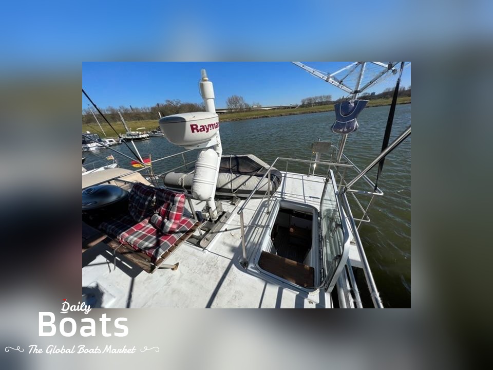 2007 Bruce Roberts Yachts 42 Trawler for sale. View price, photos and ...