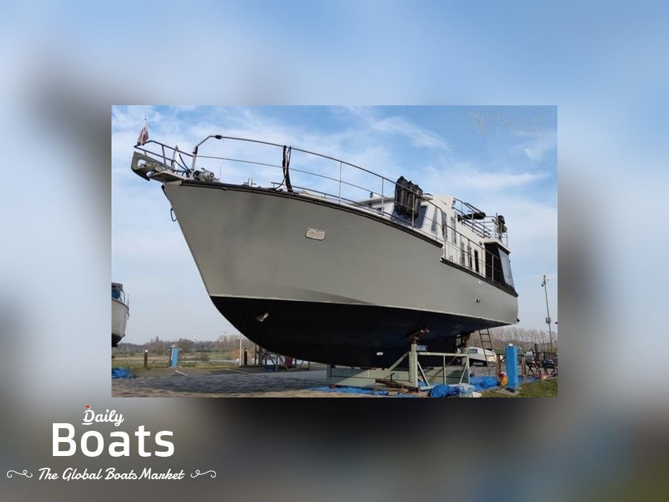 2007 Bruce Roberts Yachts 42 Trawler for sale. View price, photos and ...