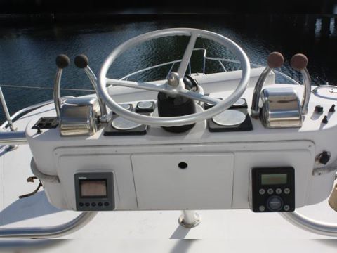 1990 Silverton 40 Express for sale. View price, photos and Buy 1990 ...