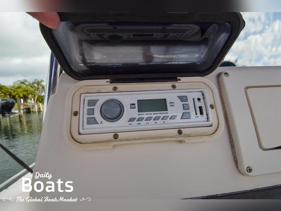 2002 Pathfinder 2200V for sale. View price, photos and Buy 2002 ...