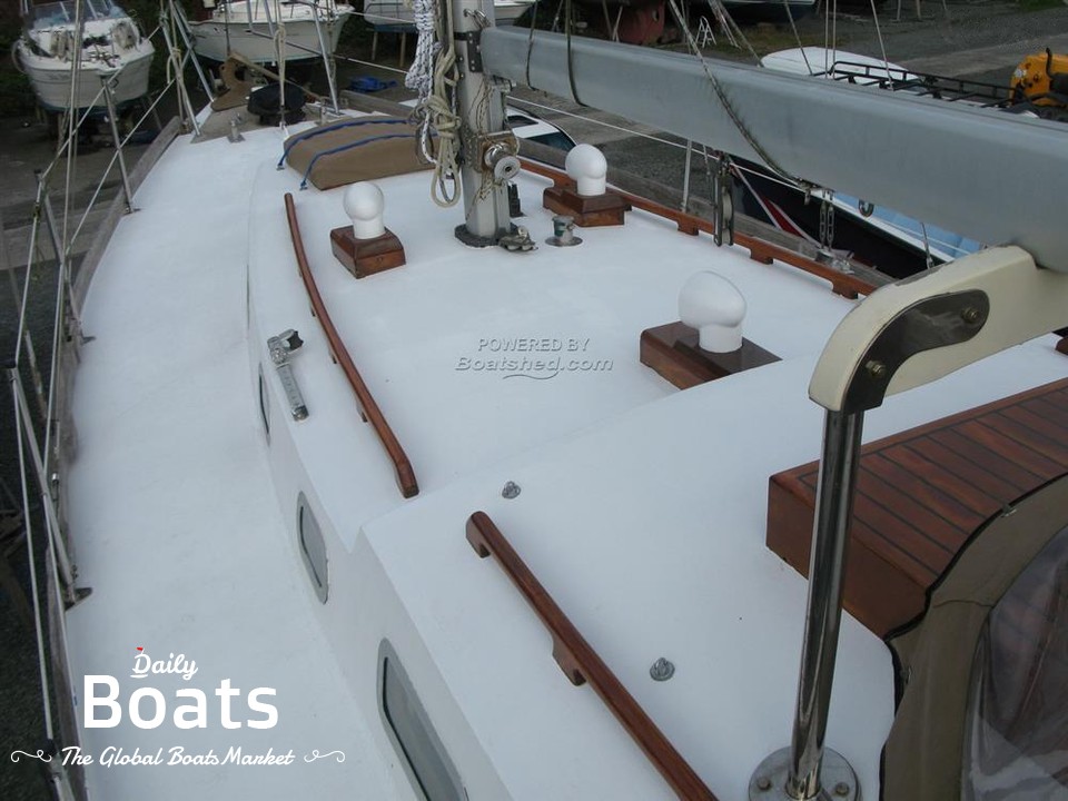 1999 Ebbtide 33 for sale. View price, photos and Buy 1999 Ebbtide 33 ...