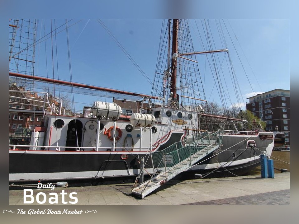 1950 Dwarsgetuigd Zeeschip Tall Ship for sale. View price, photos and ...