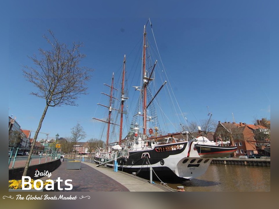 1950 Dwarsgetuigd Zeeschip Tall Ship for sale. View price, photos and ...