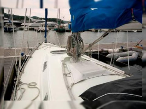 1979 Nicholson 31 for sale. View price, photos and Buy 1979 Nicholson ...