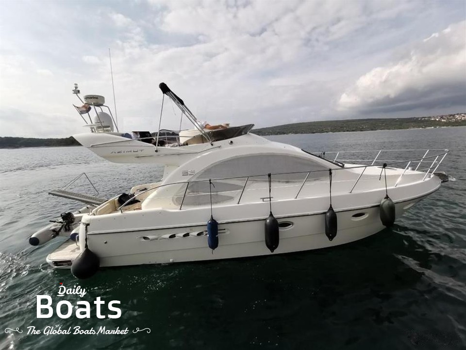 2003 Azimut Yachts 39 for sale. View price, photos and Buy 2003 Azimut ...