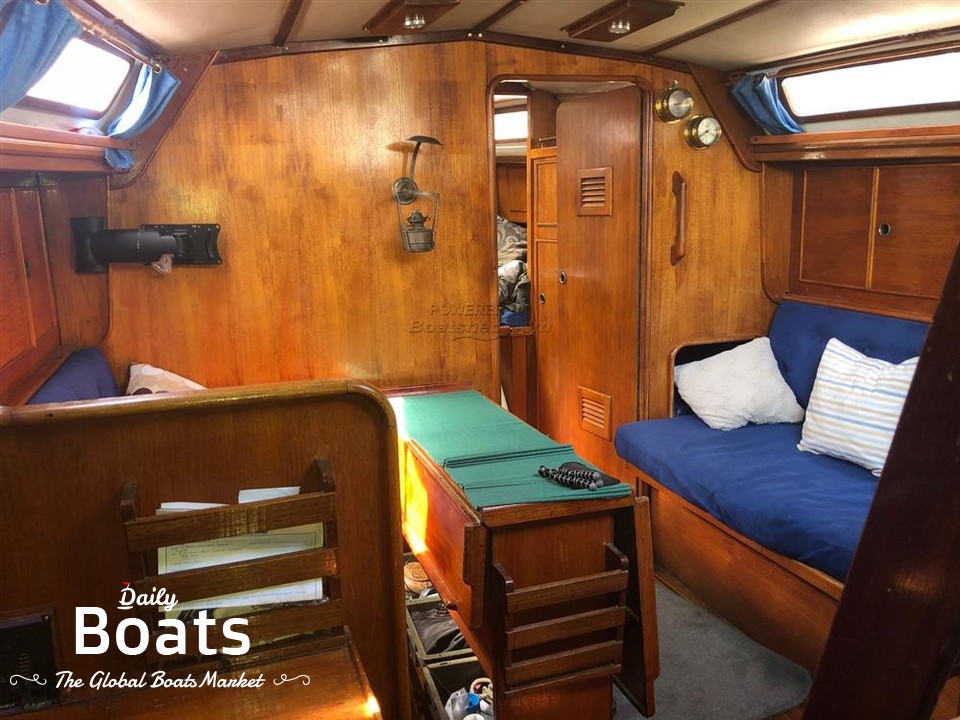 1989 Colvic Craft Countess 33 for sale. View price, photos and Buy 1989 ...