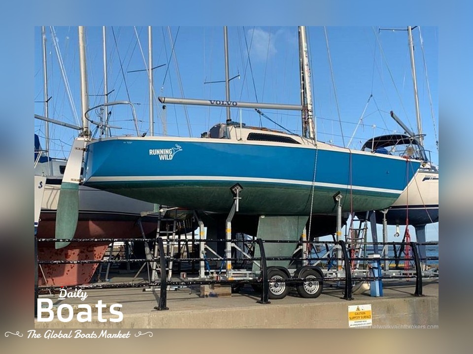 1980 Hunter 28 Impala for sale. View price, photos and Buy 1980 Hunter ...