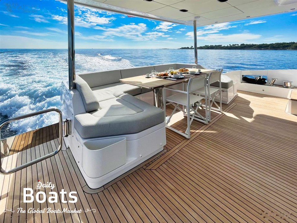 2020 Azimut Yachts Grande 25M for sale. View price, photos and Buy 2020 ...