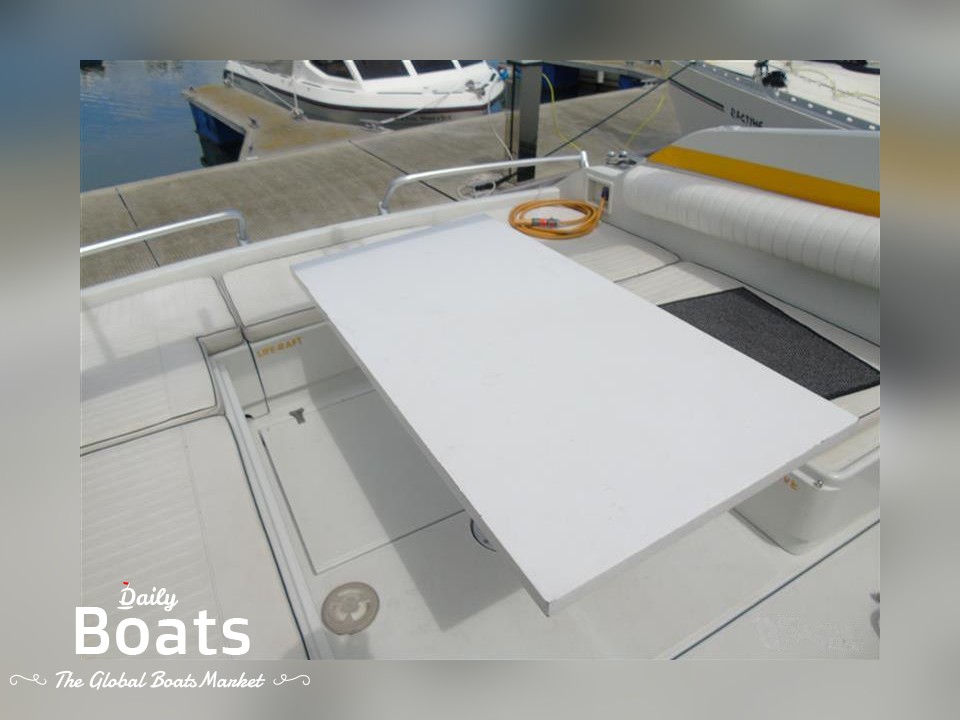 1992 Pershing 33 for sale. View price, photos and Buy 1992 Pershing 33 ...