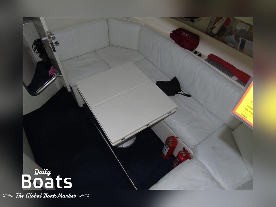 1992 Pershing 33 for sale. View price, photos and Buy 1992 Pershing 33 ...