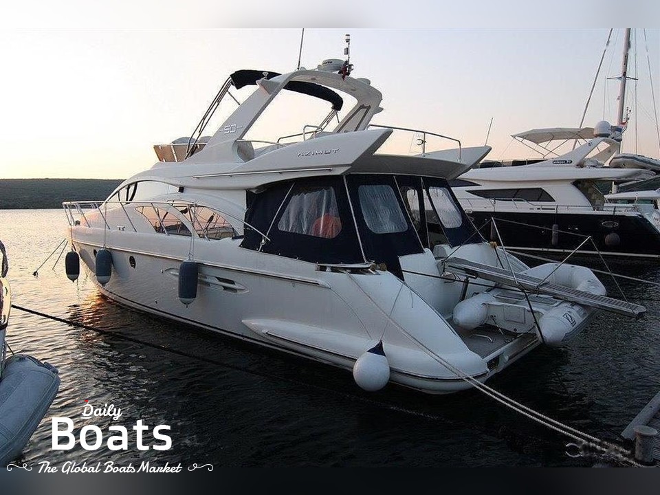 2004 Azimut Yachts 50 Atlantis for sale. View price, photos and Buy ...