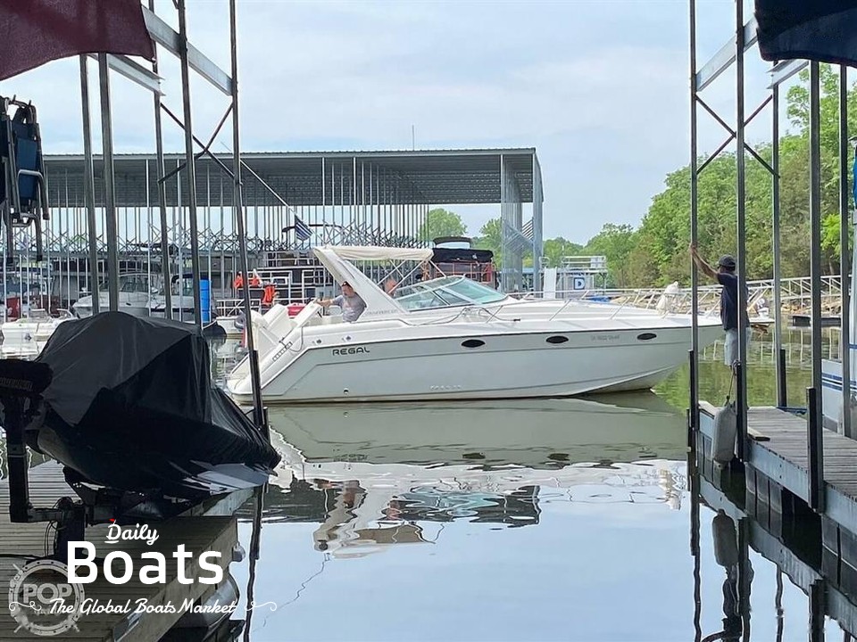 1990 Regal Boats 320 Commodore for sale. View price, photos and Buy ...