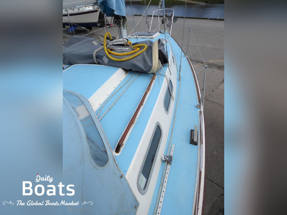 1982 Westerly Griffon 26 for sale. View price, photos and Buy 1982 ...