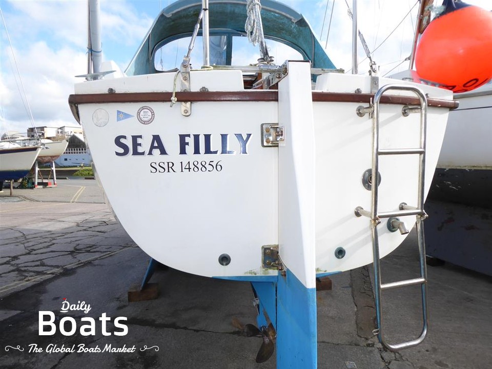 1982 Westerly Griffon 26 for sale. View price, photos and Buy 1982 ...