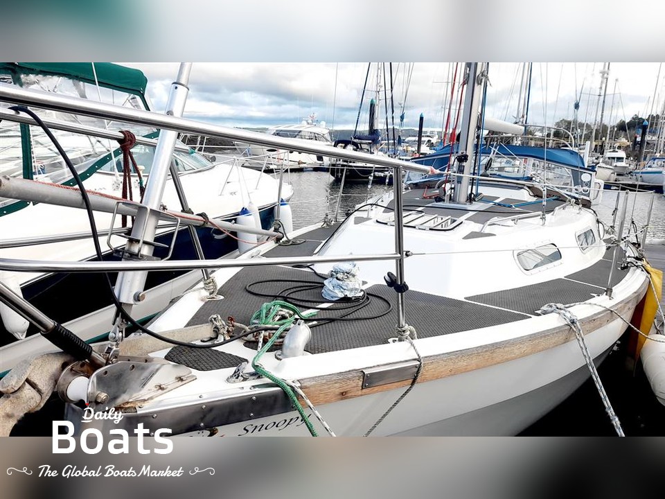 1985 Colvic Craft Countess 28 for sale. View price, photos and Buy 1985 ...