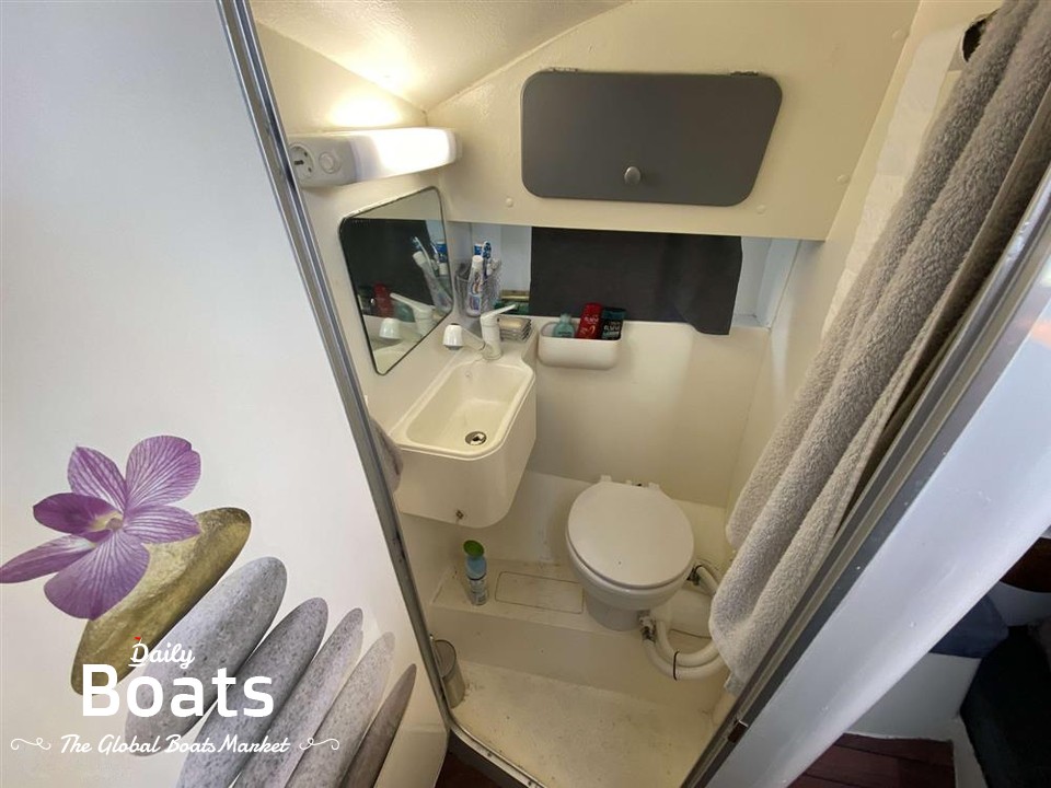 1989 Princess Riviera 266 for sale. View price, photos and Buy 1989 ...