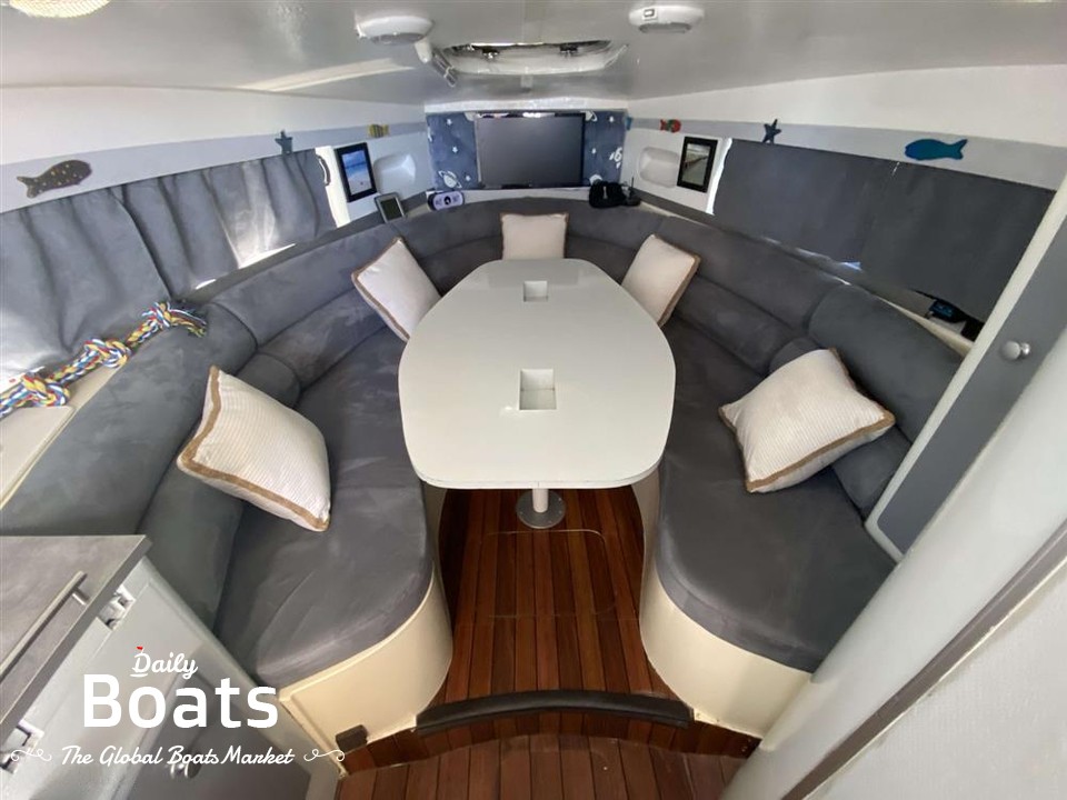 1989 Princess Riviera 266 for sale. View price, photos and Buy 1989 ...