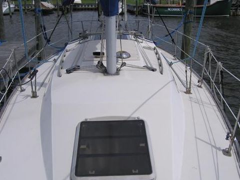 1989 Pearson 28-2 for sale. View price, photos and Buy 1989 Pearson 28 ...