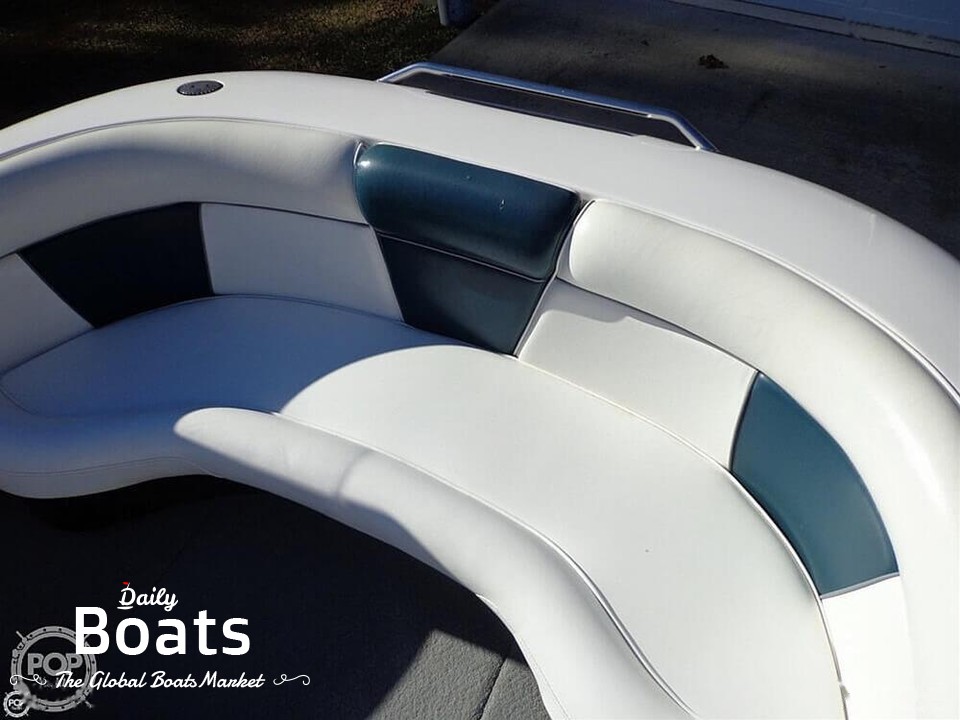 2000 Moomba Outback for sale. View price, photos and Buy 2000 Moomba ...