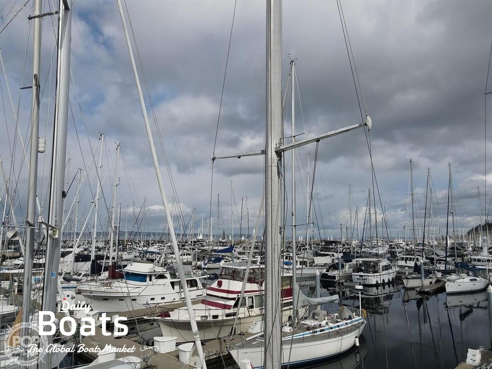 1972 Columbia 38 for sale. View price, photos and Buy 1972 Columbia 38 ...