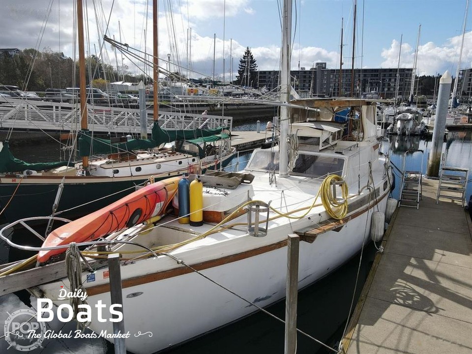 1972 Columbia 38 for sale. View price, photos and Buy 1972 Columbia 38 ...