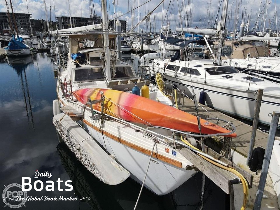 1972 Columbia 38 for sale. View price, photos and Buy 1972 Columbia 38 ...