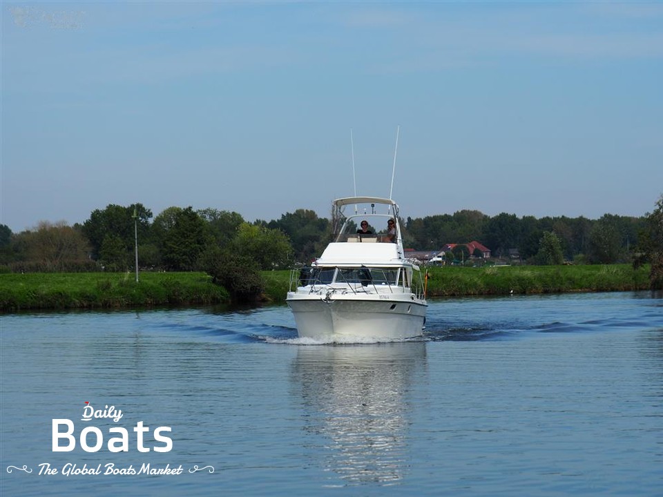 1990 Fairline 31 Corniche for sale. View price, photos and Buy 1990 ...