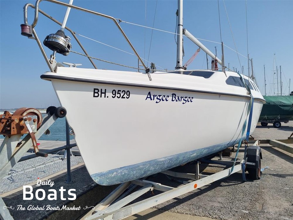 1995 Hunter Legend 23.5 for sale. View price, photos and Buy 1995 ...