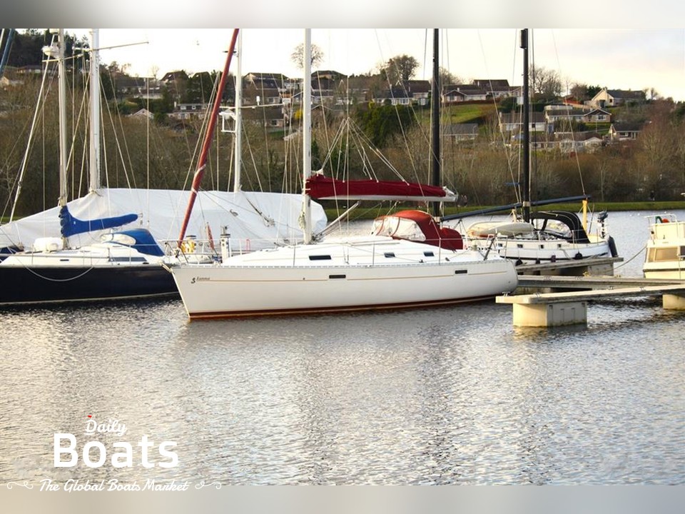 2000 Bénéteau Boats Oceanis 331 for sale. View price, photos and Buy ...