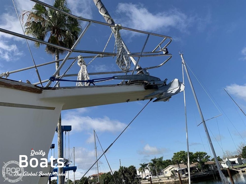 1986 Island Packet Yachts 26 for sale. View price, photos and Buy 1986 ...