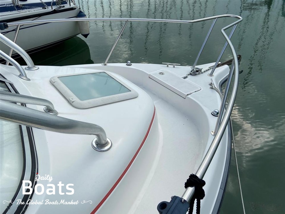 2006 Century Boats 2200 Walkaround for sale. View price, photos and Buy ...