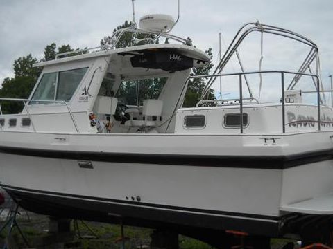 2004 Albin 30 Family Cruiser / Aft Cabin for sale. View price, photos ...
