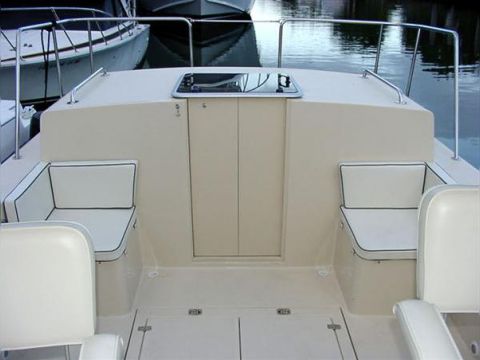 2004 Albin 30 Family Cruiser / Aft Cabin for sale. View price, photos ...