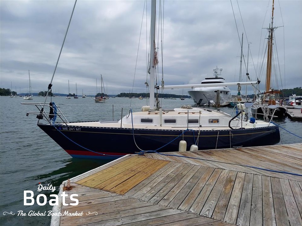 1987 Tartan Yachts 28 for sale. View price, photos and Buy 1987 Tartan ...