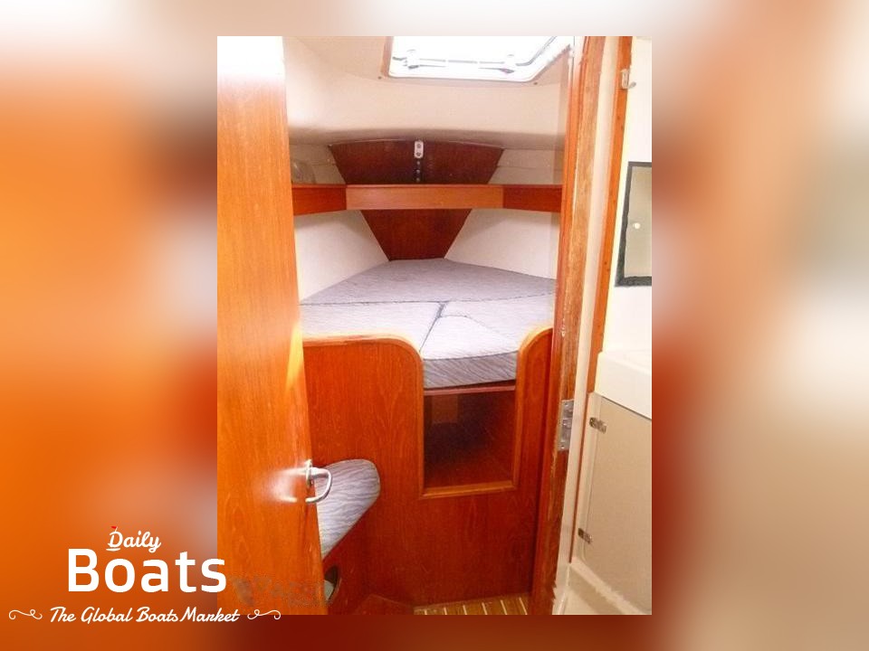 1991 Sadler Yachts Starlight 39 for sale. View price, photos and Buy ...