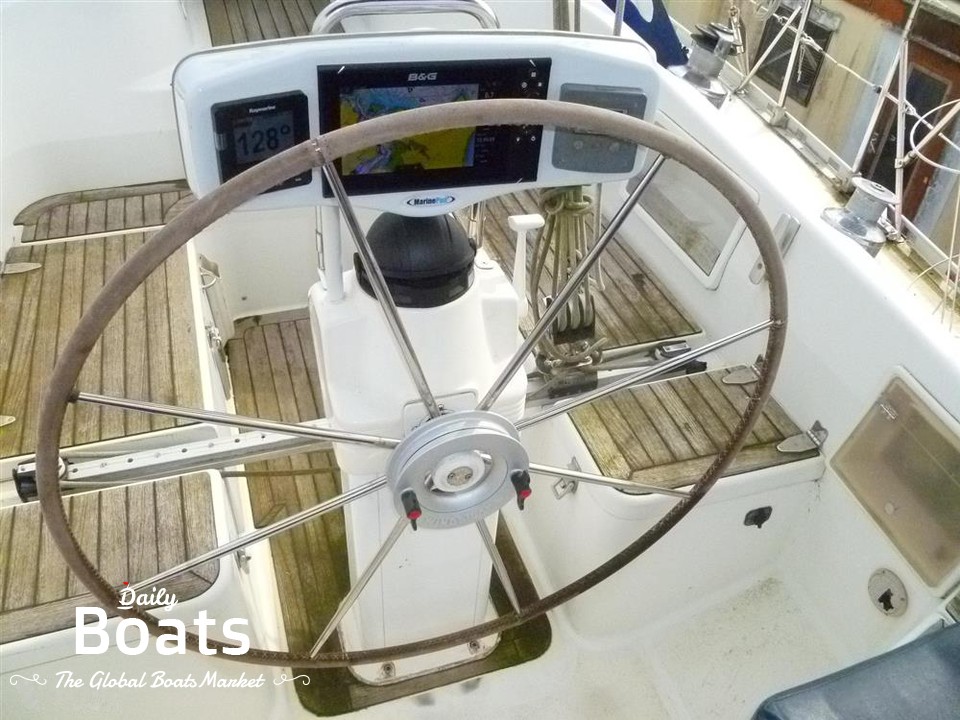 1991 Sadler Yachts Starlight 39 for sale. View price, photos and Buy ...