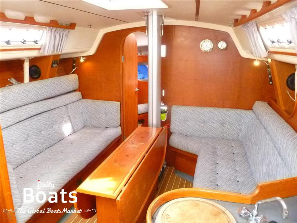 1991 Sadler Yachts Starlight 39 for sale. View price, photos and Buy ...