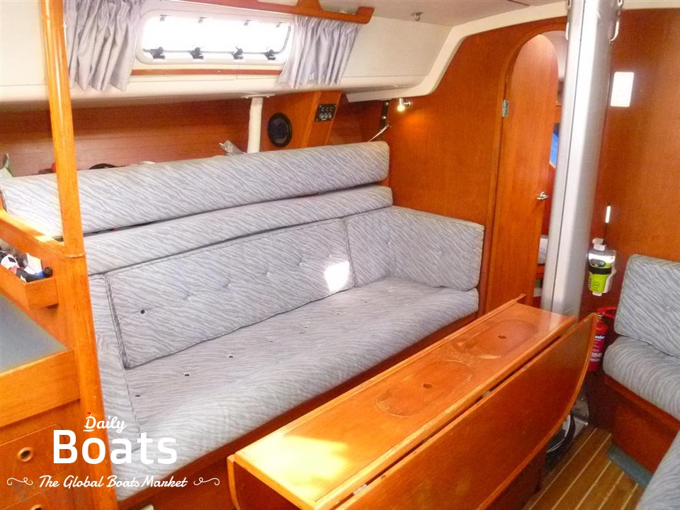 1991 Sadler Yachts Starlight 39 for sale. View price, photos and Buy ...