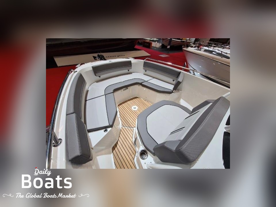 Jeanneau Cap Camarat 7.5 CC for sale. View price, photos and Buy ...