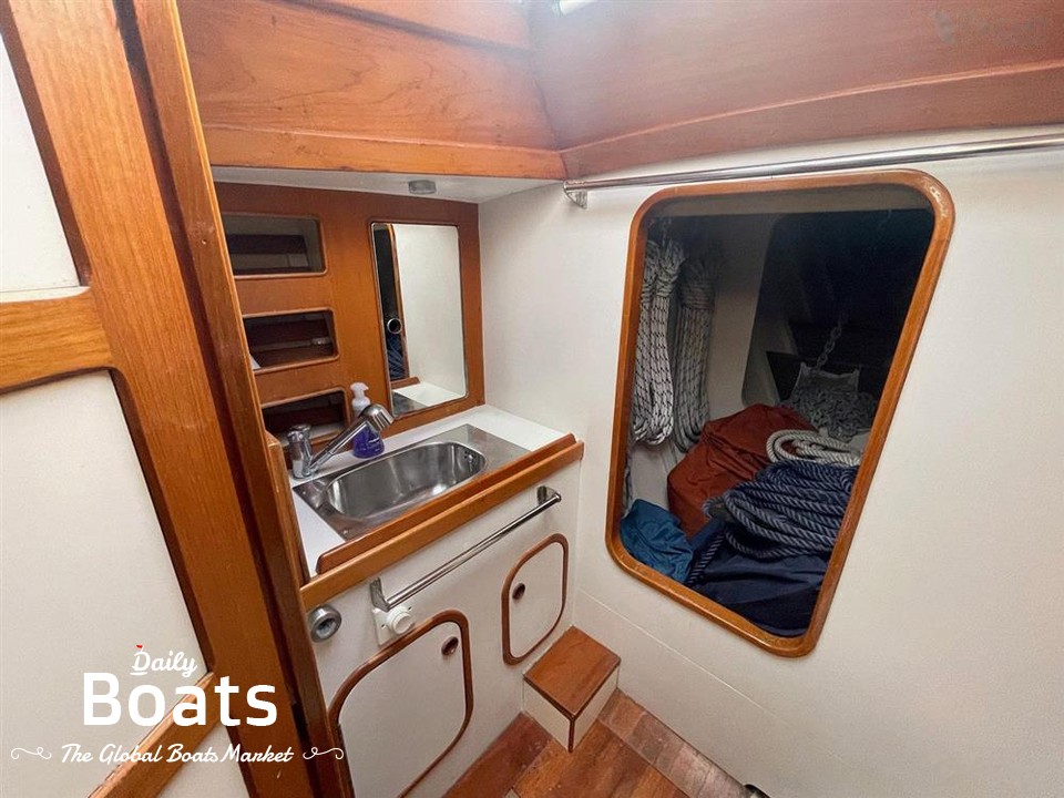 1979 Condor 37 for sale. View price, photos and Buy 1979 Condor 37 #214356