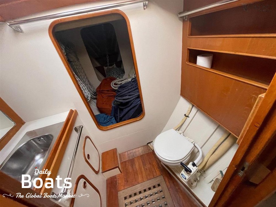 1979 Condor 37 for sale. View price, photos and Buy 1979 Condor 37 #214356