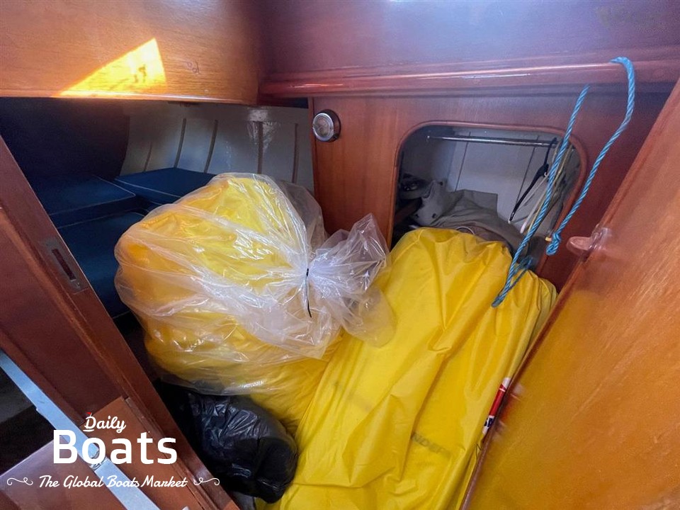 1979 Condor 37 for sale. View price, photos and Buy 1979 Condor 37 #214356