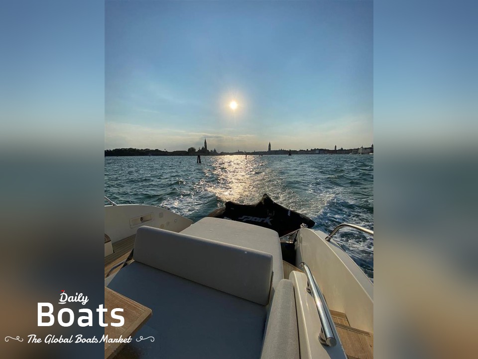 2012 Azimut Yachts Atlantis 44 for sale. View price, photos and Buy ...