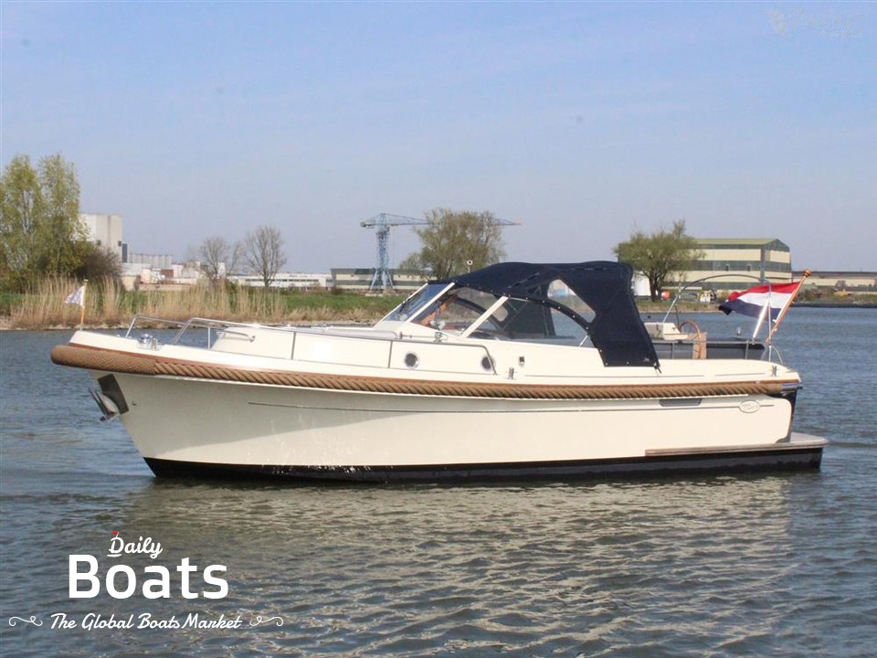 2006 Interboat 29 Cabin te koop. Bekijk prijs, foto's en 2006 Interboat ...