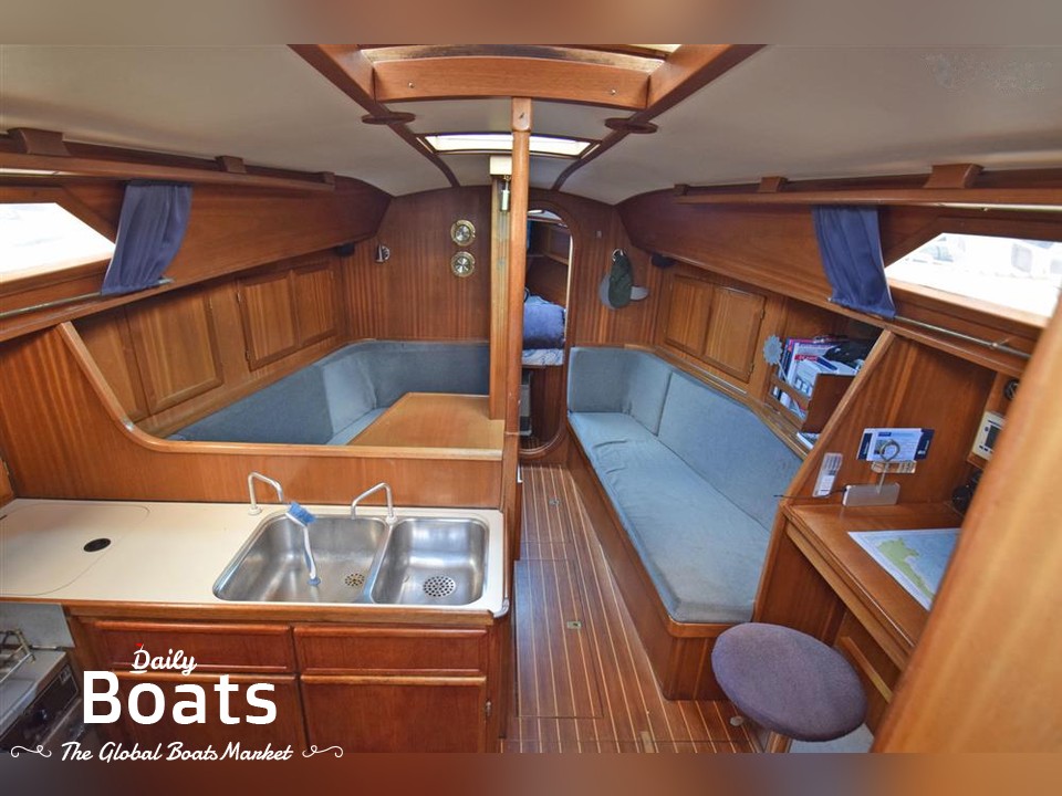 1990 Van de Stadt 34 for sale. View price, photos and Buy 1990 Van de ...