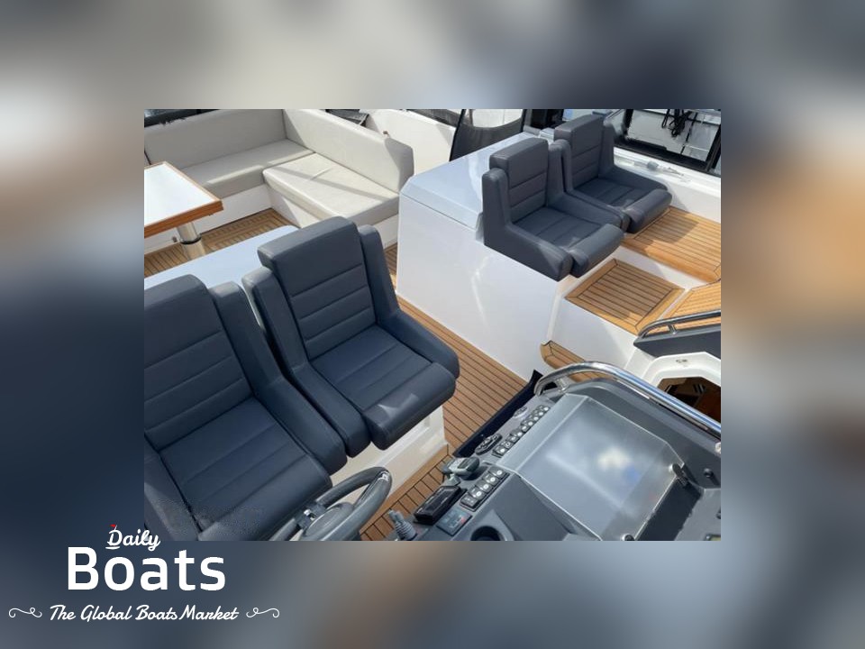 2012 Sealine Sc42 for sale. View price, photos and Buy 2012 Sealine ...