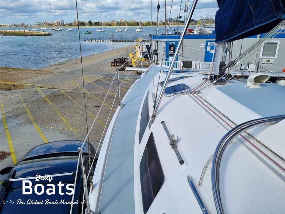 2003 Hunter Legend 326 for sale. View price, photos and Buy 2003 Hunter ...