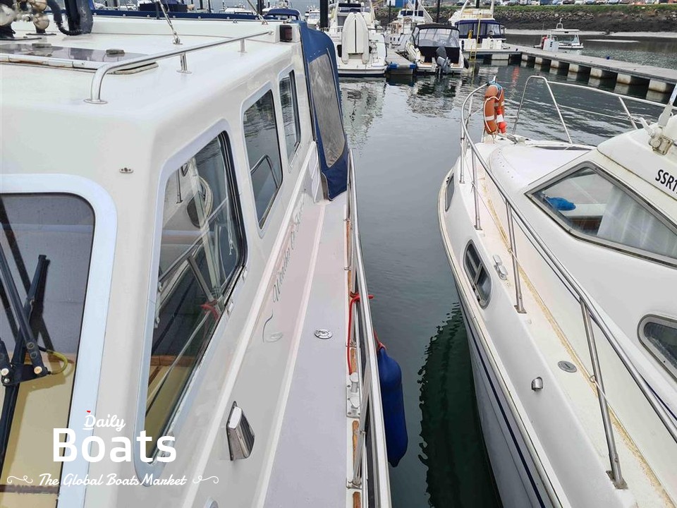 1998 Cygnus Marine Cy33 Pilot Cyfish for sale. View price, photos and ...